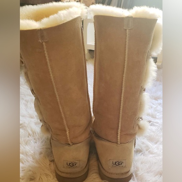 UGG | Shoes | Uggs Knee High Fur Boots So Warm And Comfy Barely Worn ...